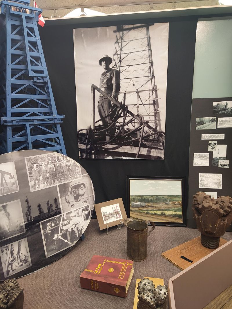 Redwater Museum celebrates 75th anniversary of discovery of oil