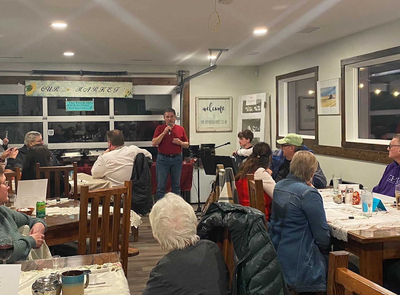 An evening with CFCW Ukrainian Hour host: